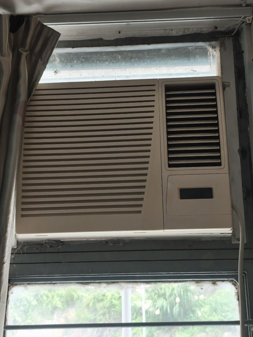 Fortress 窗口式冷氣機, 家庭電器, 冷氣機及暖風機 - Carousell