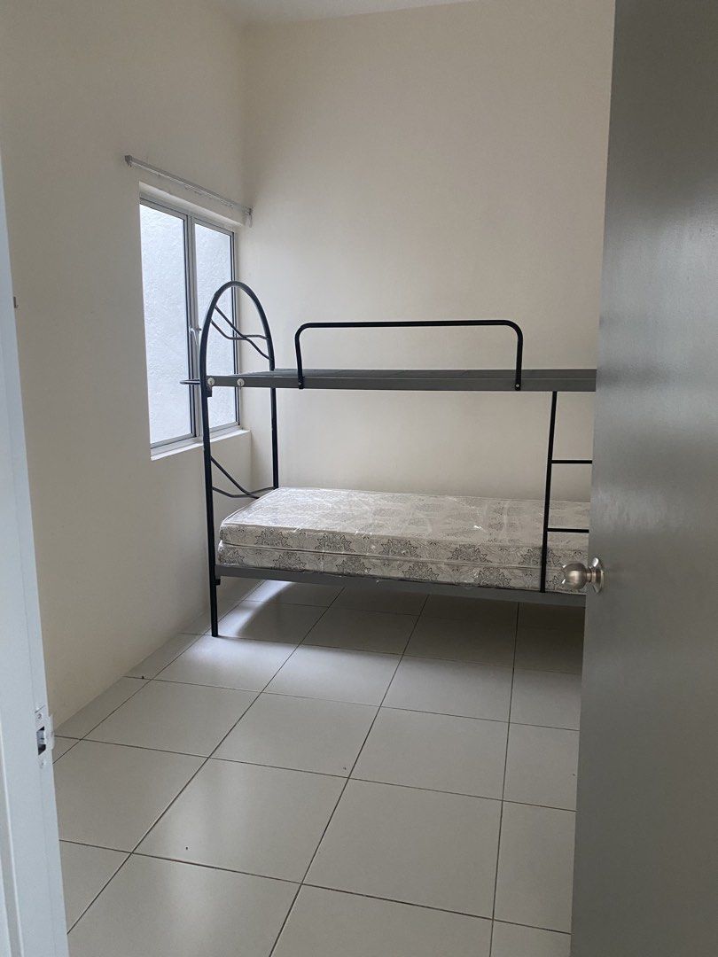 SIMFONI PERDANA TOWNHOUSE Puncak Alam, Property, For Sale on Carousell