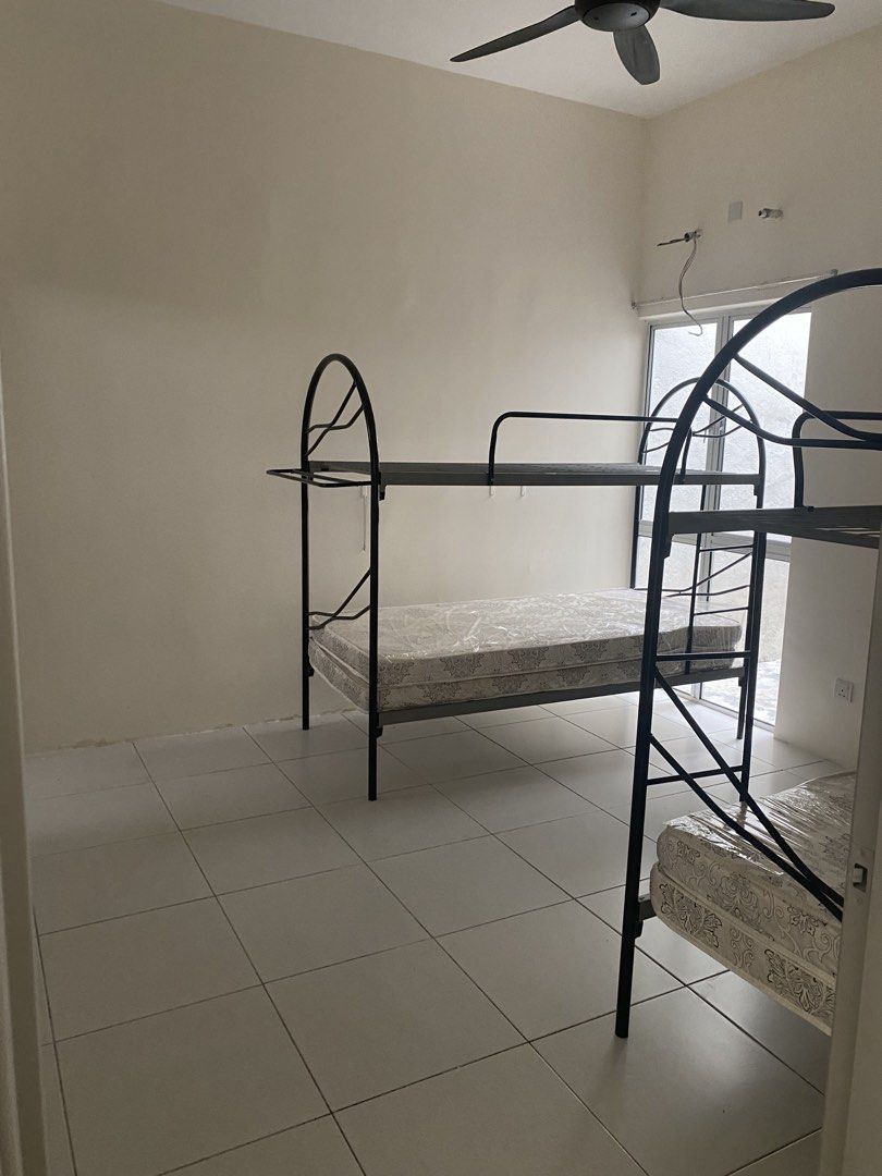 SIMFONI PERDANA TOWNHOUSE Puncak Alam, Property, For Sale on Carousell