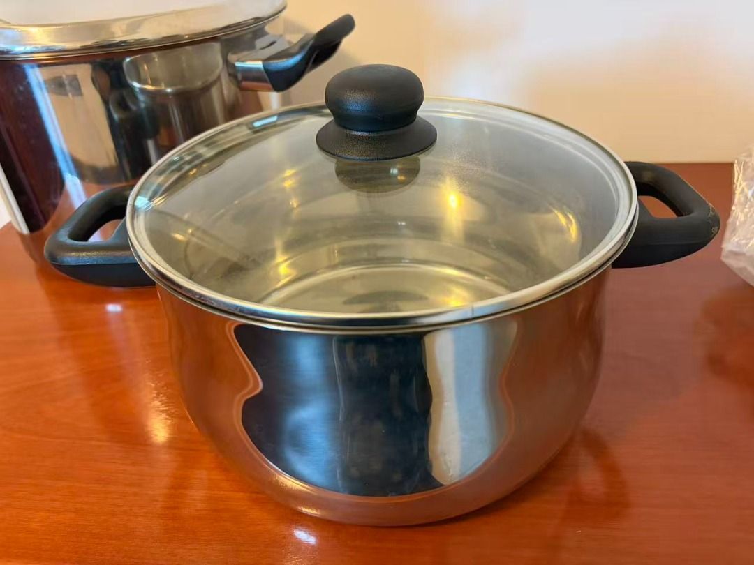 Stainless Steel Pots with Lid 不鏽鋼鍋（大中小）, 家庭電器, 廚房電器, 鍋具 - Carousell