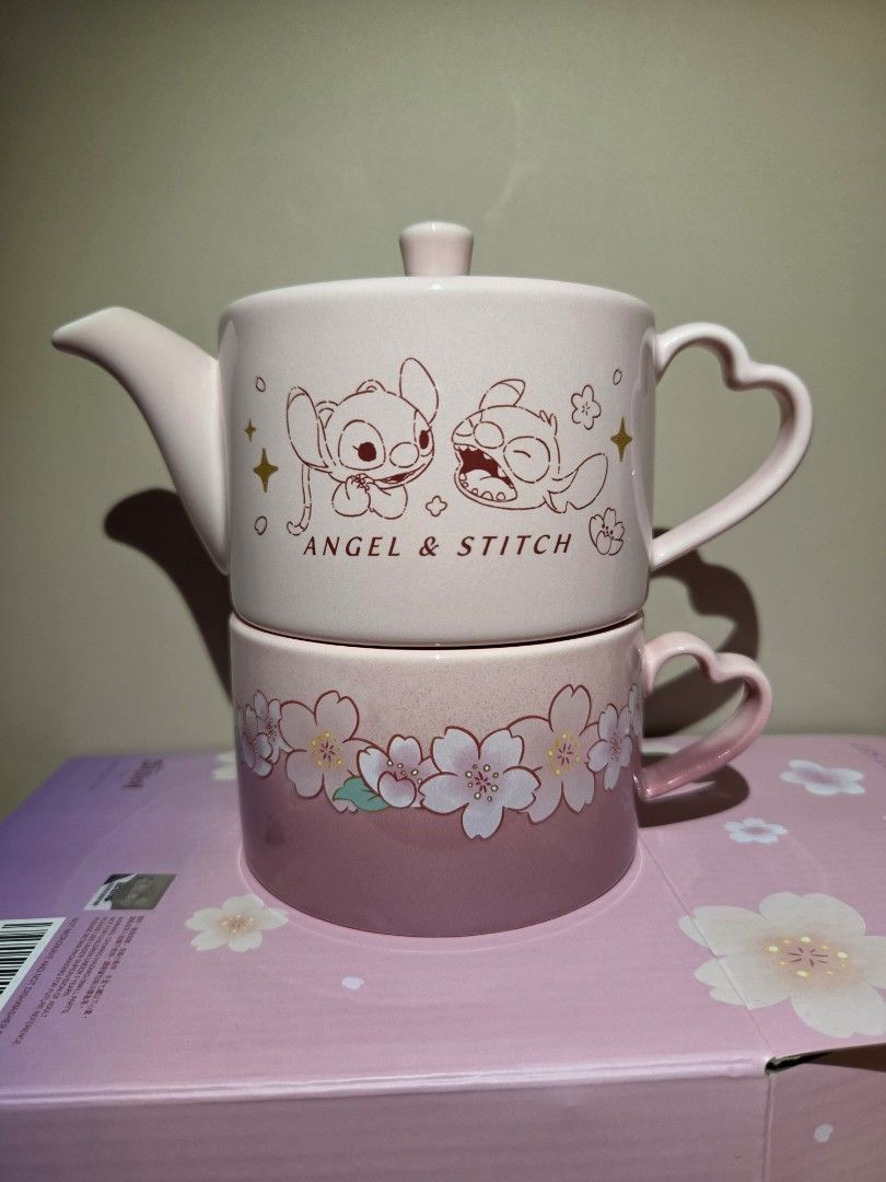 史迪仔茶壺連杯套裝 Angel & Stitch Teapot Set, 傢俬＆家居, 廚具和餐具, 茶具配件 - Carousell