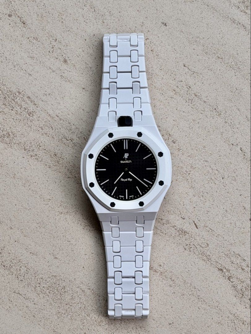 【正版現貨+錶帶】 Swatch x Audemars Piguet Royal Pop Ocho Negro AP, 手提電話, 其他裝置 ...