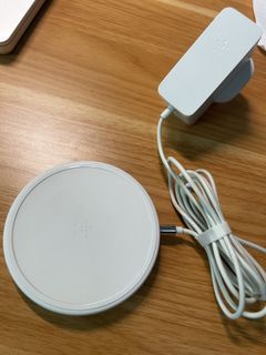 Belkin BoostCharge Pro 2-in-1 Magnetic Charging Travel Pad, Mobile ...