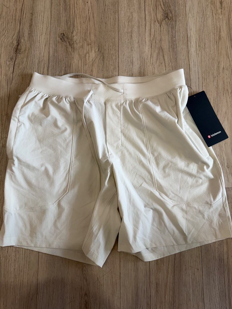 Brand new Lululemon License to Train Short 7" LL Bone, Women's Fashion ...