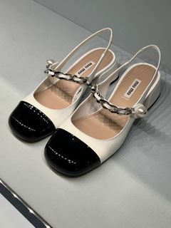 Sepatu hitam putih Dijual | Beli 100+ Sepatu hitam putih online ...