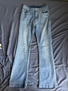 Women's Blue Flare Jeans, Women's Fashion, Bottoms, Jeans on Carousell