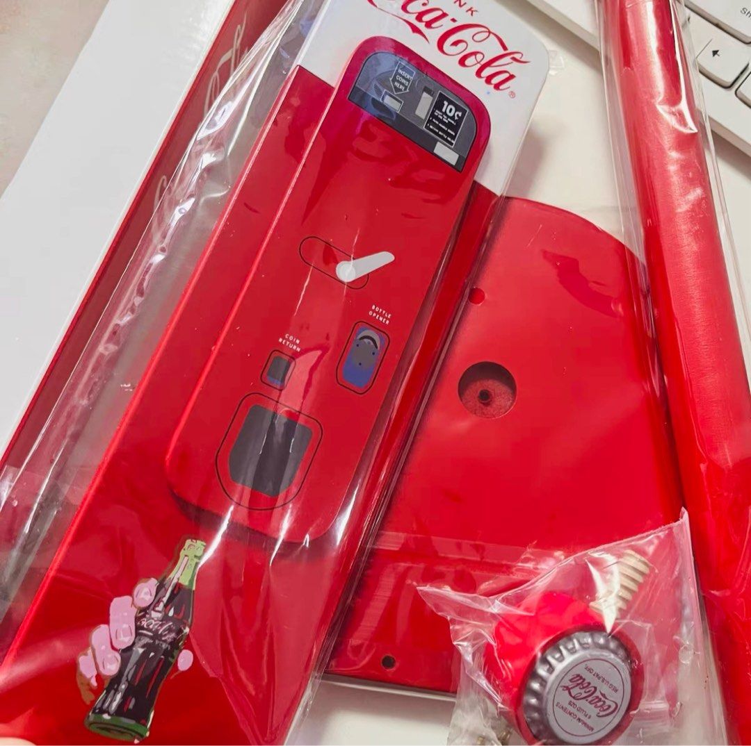 Limited Edition Coca Cola Vending Machine Paper Towel Holder, Furniture ...