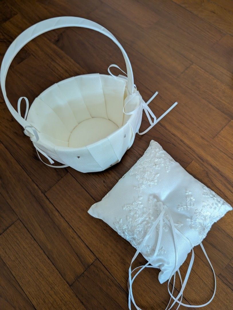 White Flower Girl Basket and Ring Pillow Set, Furniture & Home Living ...