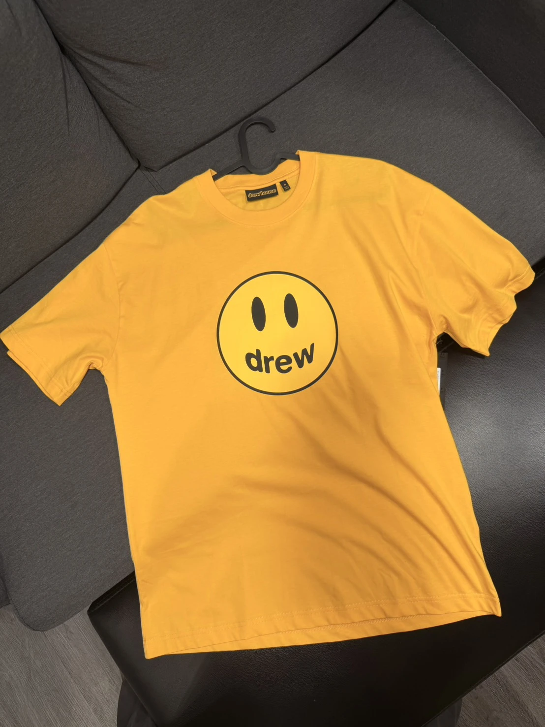 DREW HOUSE 經典LOGO素T, 女裝, 上衣, T-shirt - Carousell