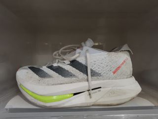Adidas 4DFWD x Strung White, Men's Fashion, Footwear, Sneakers on Carousell
