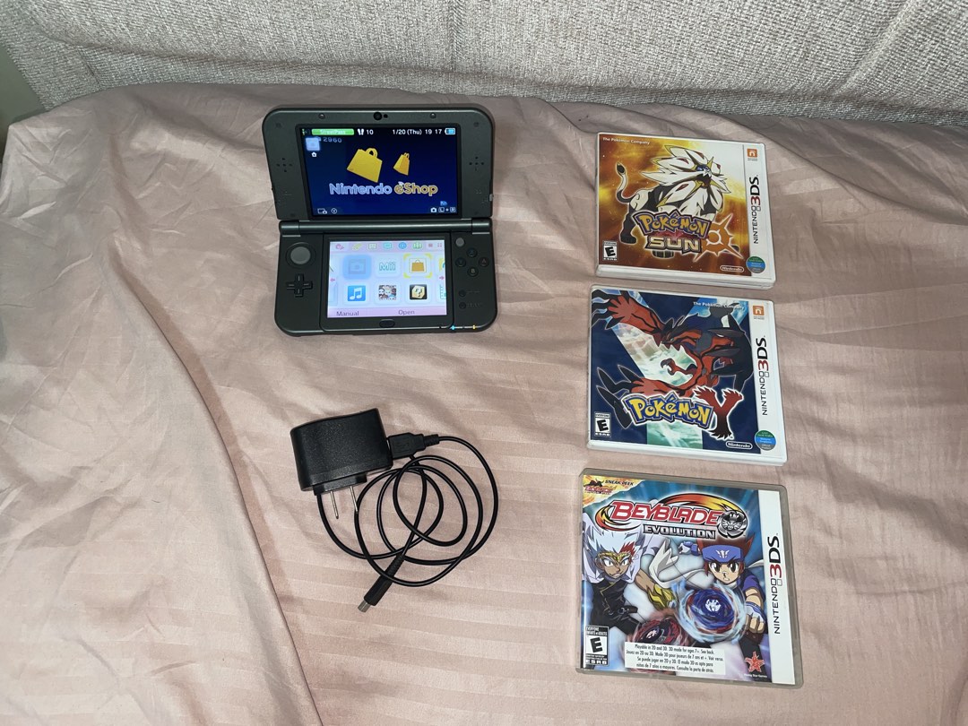 Nintendo 3DS XL Console with GAMES, Video Gaming, Video Game Consoles ...
