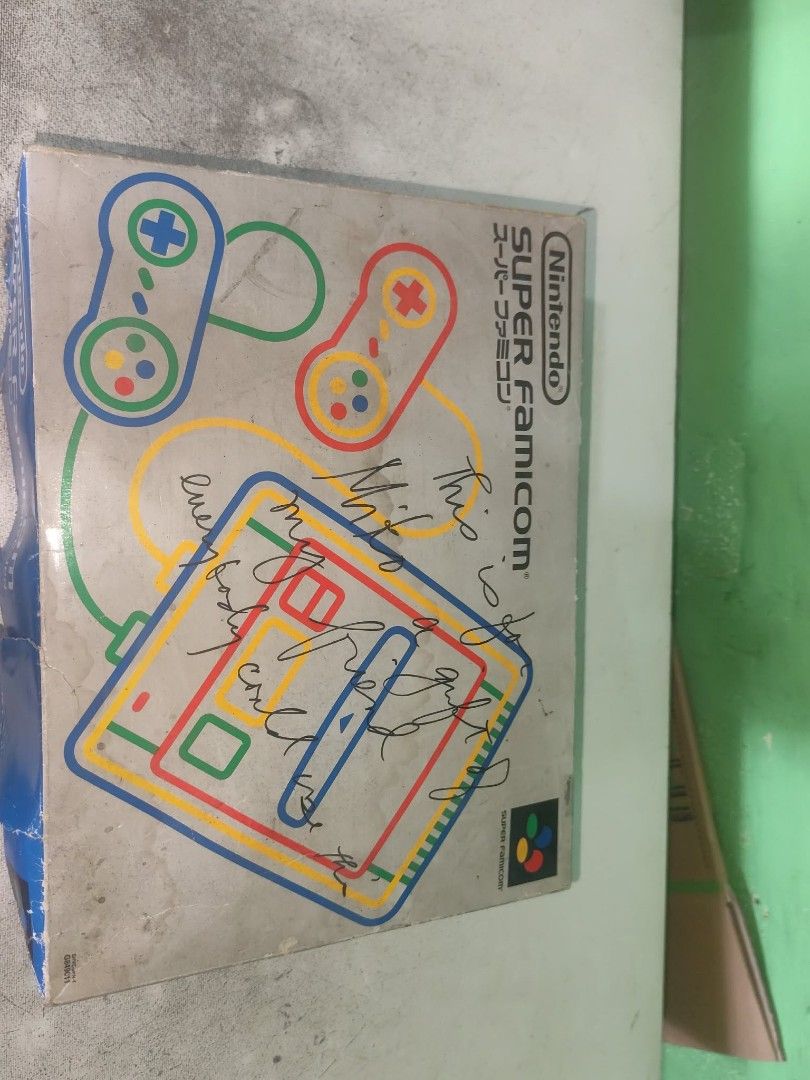 Nintendo Super Famicom Console with Controllers and Game, Video Gaming ...