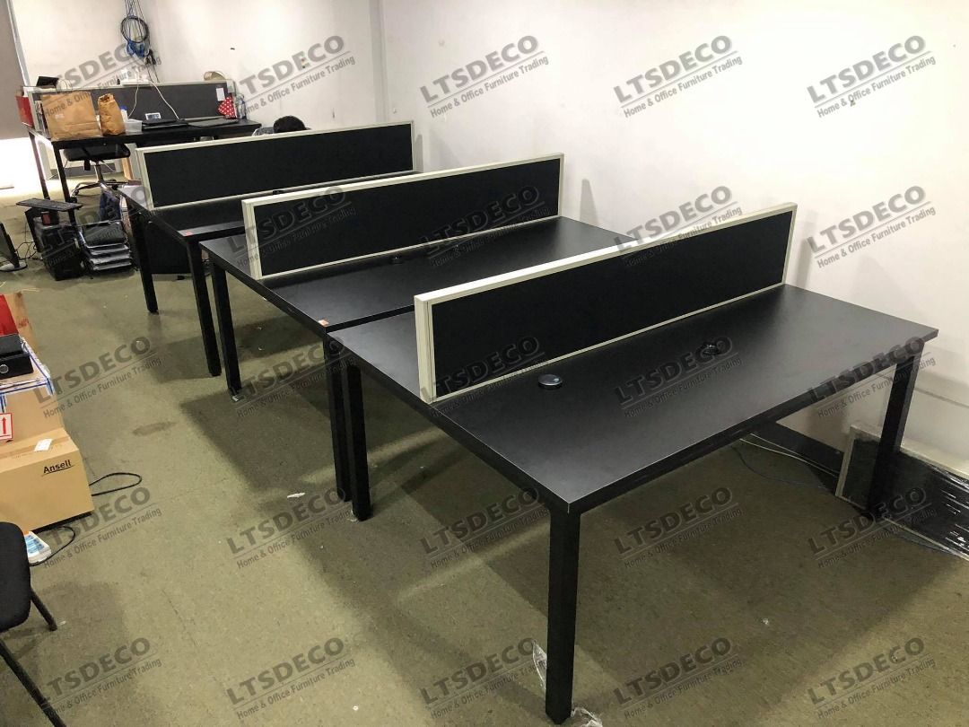 OFFICE TABLE WITH SCREEN PANEL DIVIDER OFFICE FURNITURE OFFICE ...