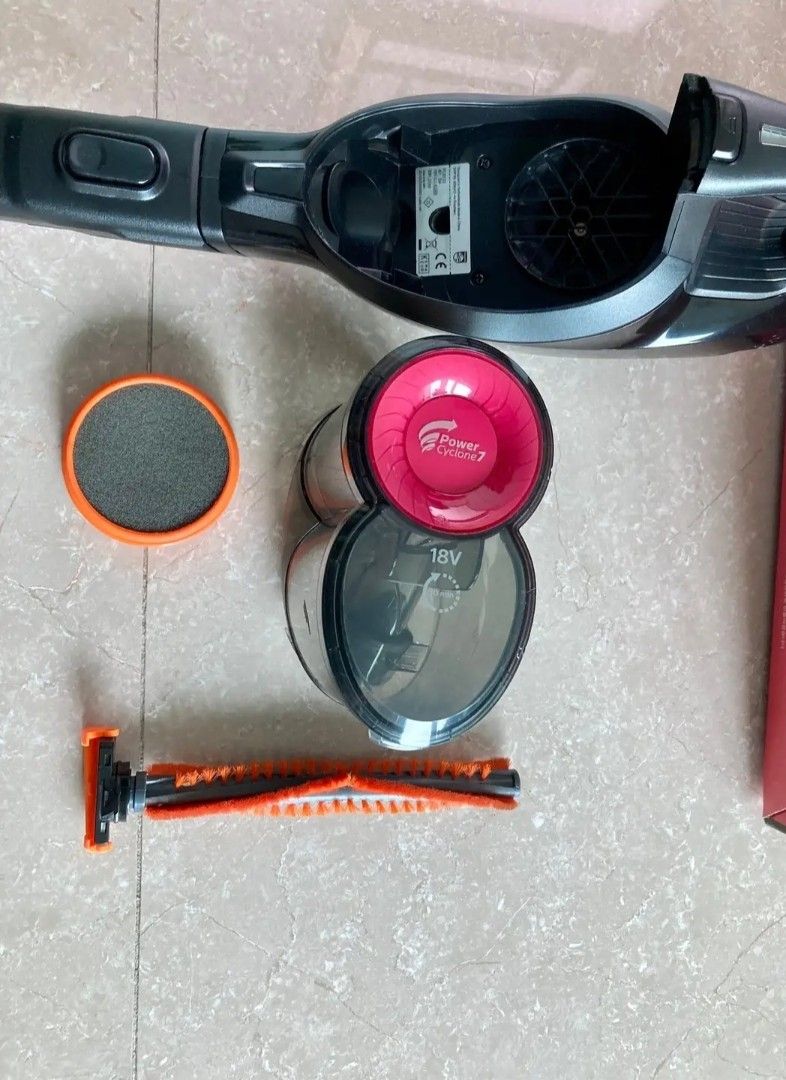 Philips SpeedPro Max Cordless Vacuum Cleaner 18V, 家庭電器, 吸塵機 ＆ 家居清潔電器 ...
