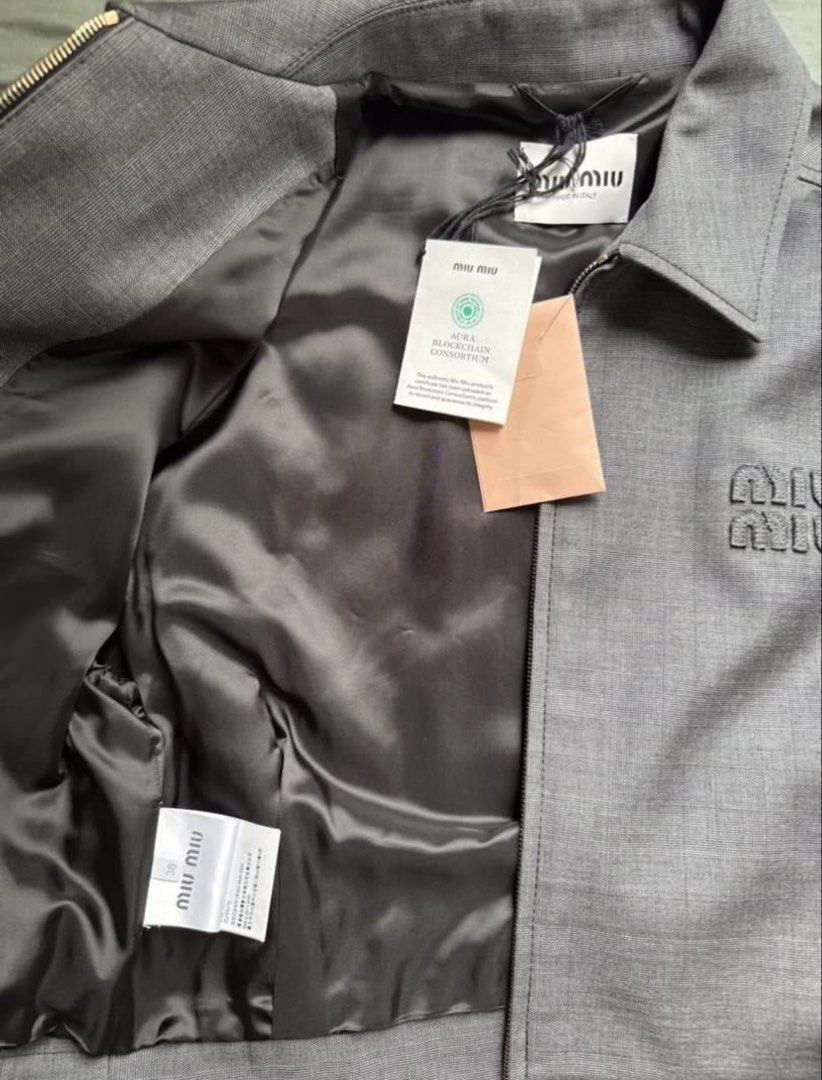 全新Size 38 Miu Miu 25SS PRINCE OF WALES CHECK JACKET, 女裝, 外套及戶外衣服 ...
