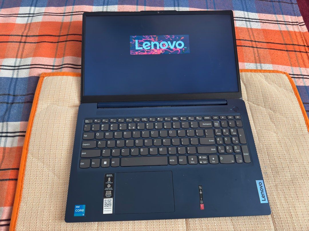 Lenovo IdeaPad Slim 3i Laptop - Intel Core i3, Computers & Tech ...