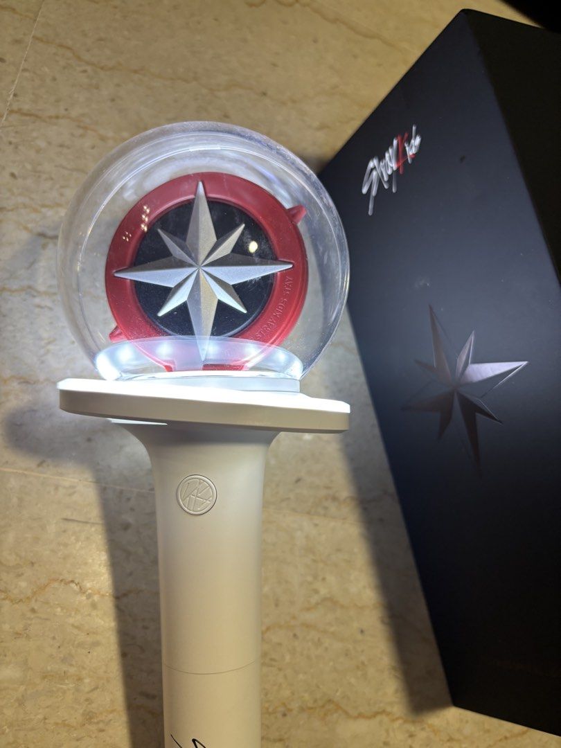 Stray Kids Official Light Stick Ver.2, Hobbies & Toys, Memorabilia ...