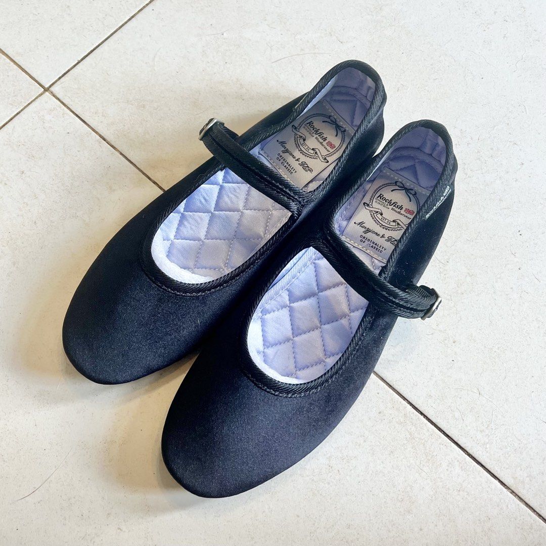 (全新) Rockfish// Black Ballet Maryjanes, 女裝, 鞋, 平底鞋 - Carousell