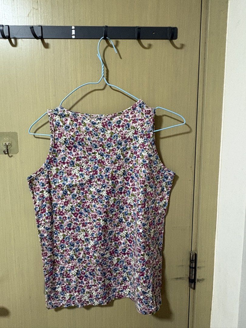 正版日本牌子🇯🇵Dazy Eye復古碎花背心 ～ Vintage retro floral pattern sleeveless top ...