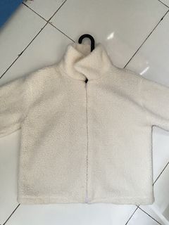 Jaket bulu Dijual | Beli 1,000+ Jaket bulu online | Carousell Indonesia
