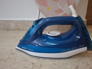 Free - "Philips" Brand Electric Iron, TV & Home Appliances, Irons ...