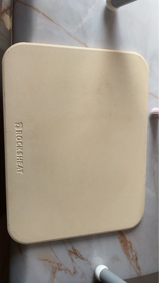 ROCK'S HEAT Pizza Stone Baking Stone, 家庭電器, 廚房電器, 焗爐及多士爐 - Carousell