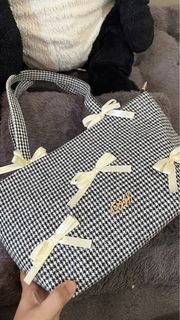 Gosh bag Dijual | Beli 100+ Gosh bag online | Carousell Indonesia