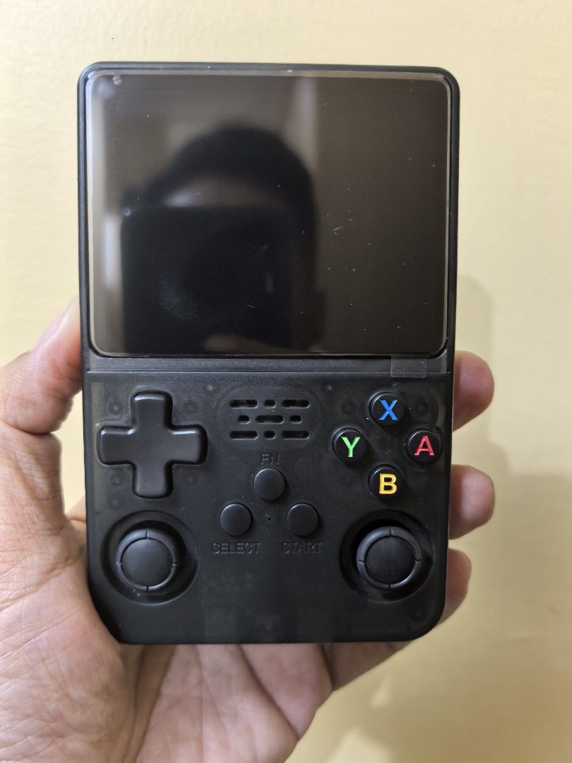 R36S Retro Game console 15k games (Black), Video Gaming, Video Game ...
