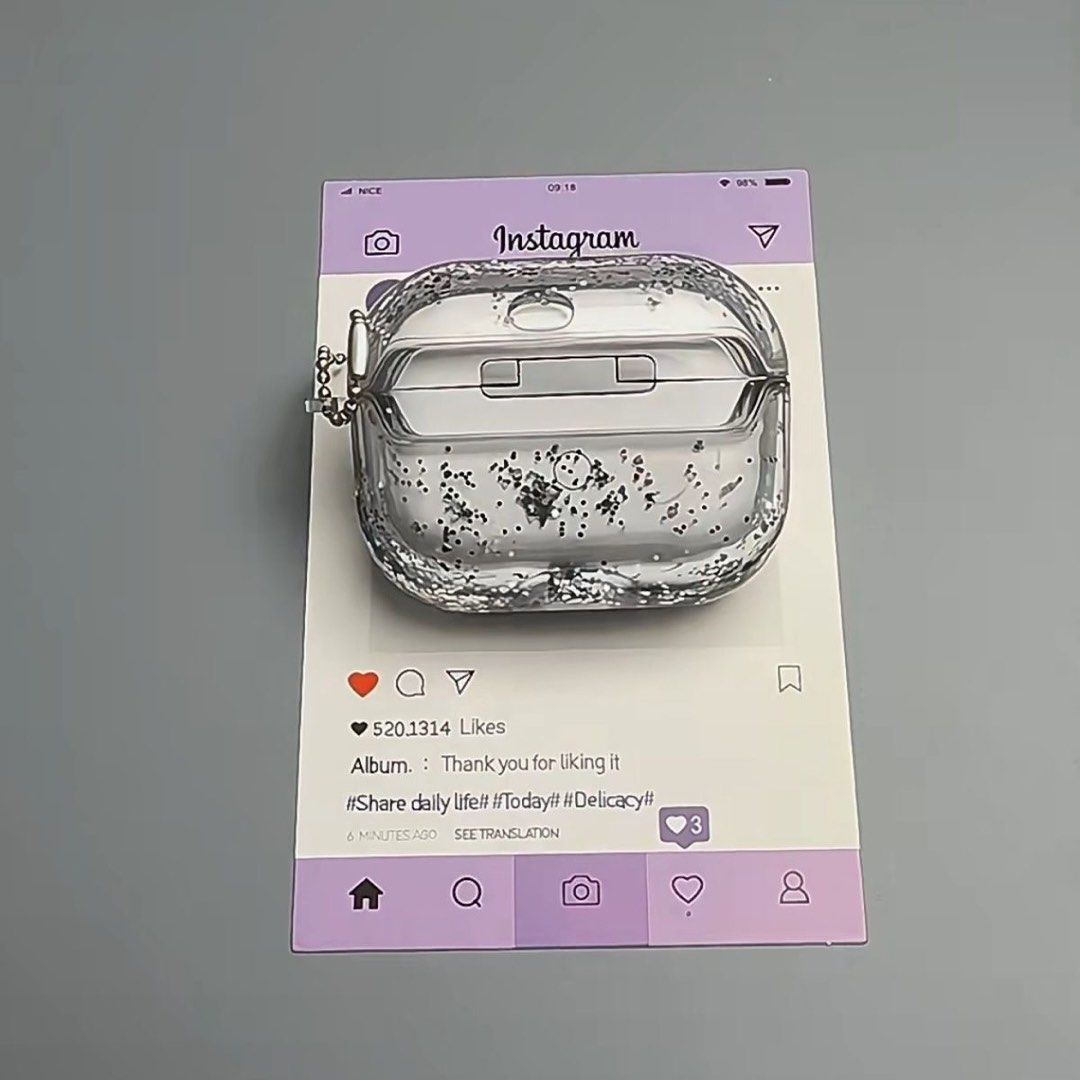 vivienne westwood AirPod case, 手提電話, 其他裝置 - Carousell