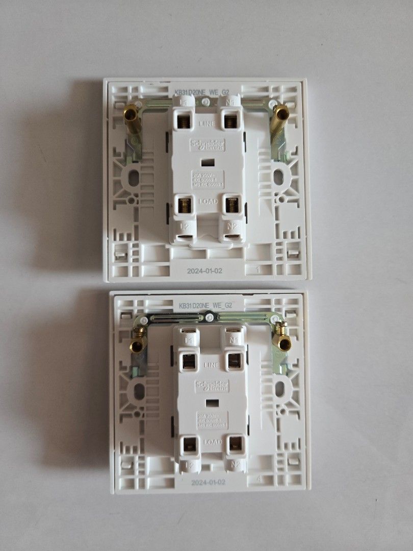 Schneider Electric 20A Heater Switch, TV & Home Appliances, Electrical ...