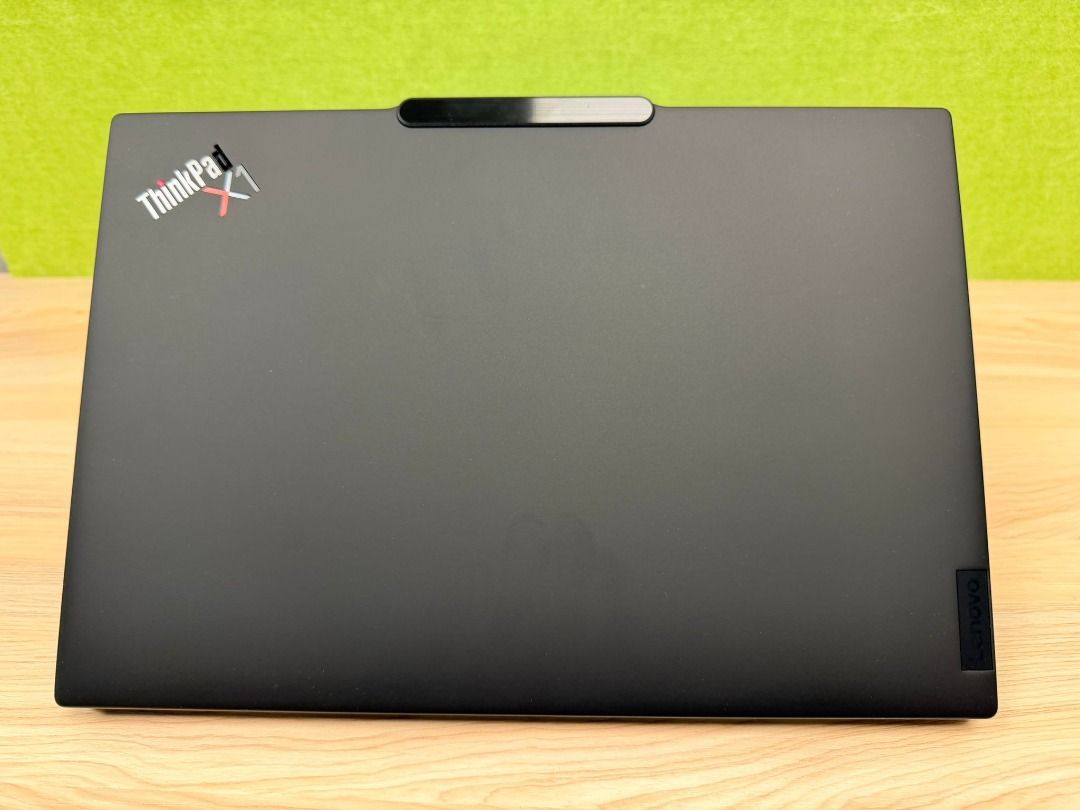 (接近全新) Lenovo ThinkPad X1 Carbon G12 14吋 (Intel Ultra 7-165U, 64GB+2TB ...