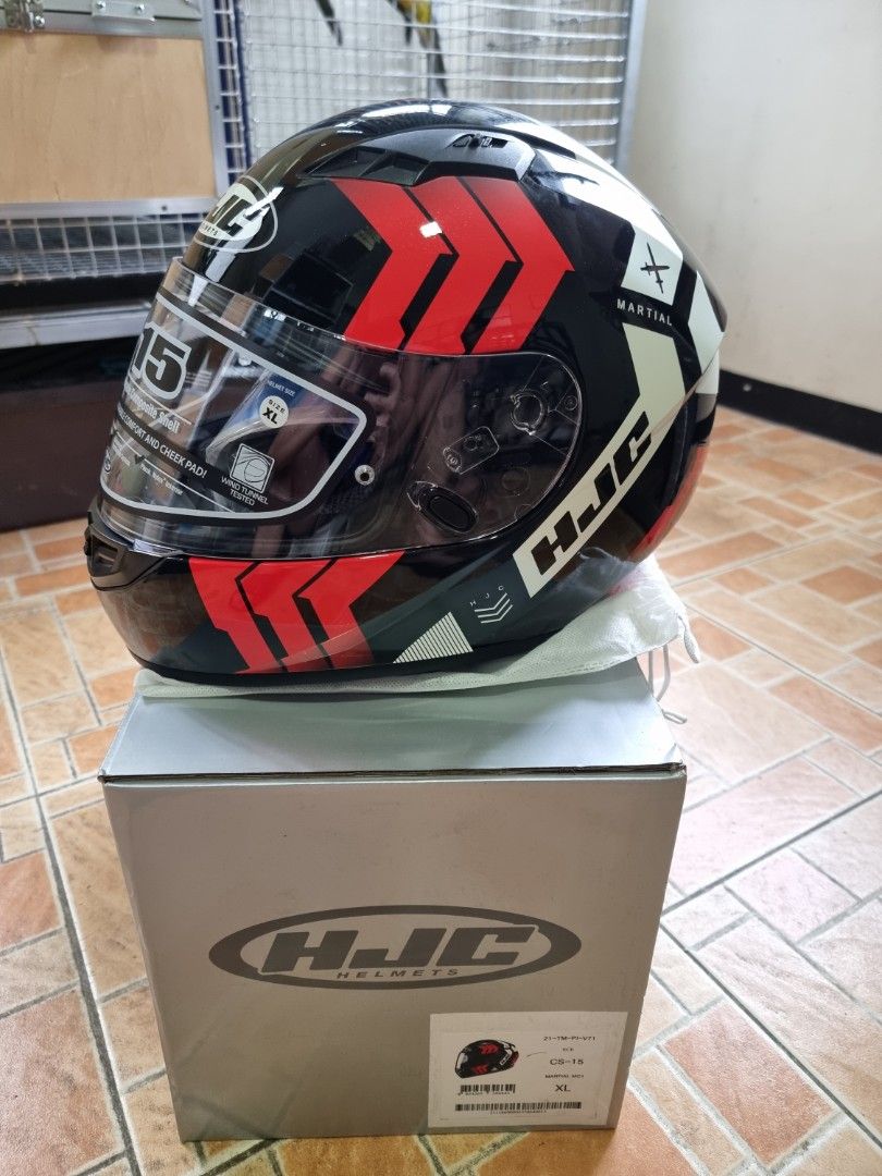 HJC CS-15 Motorcycle Helmet, Motorbikes, Motorbike Parts & Accessories ...