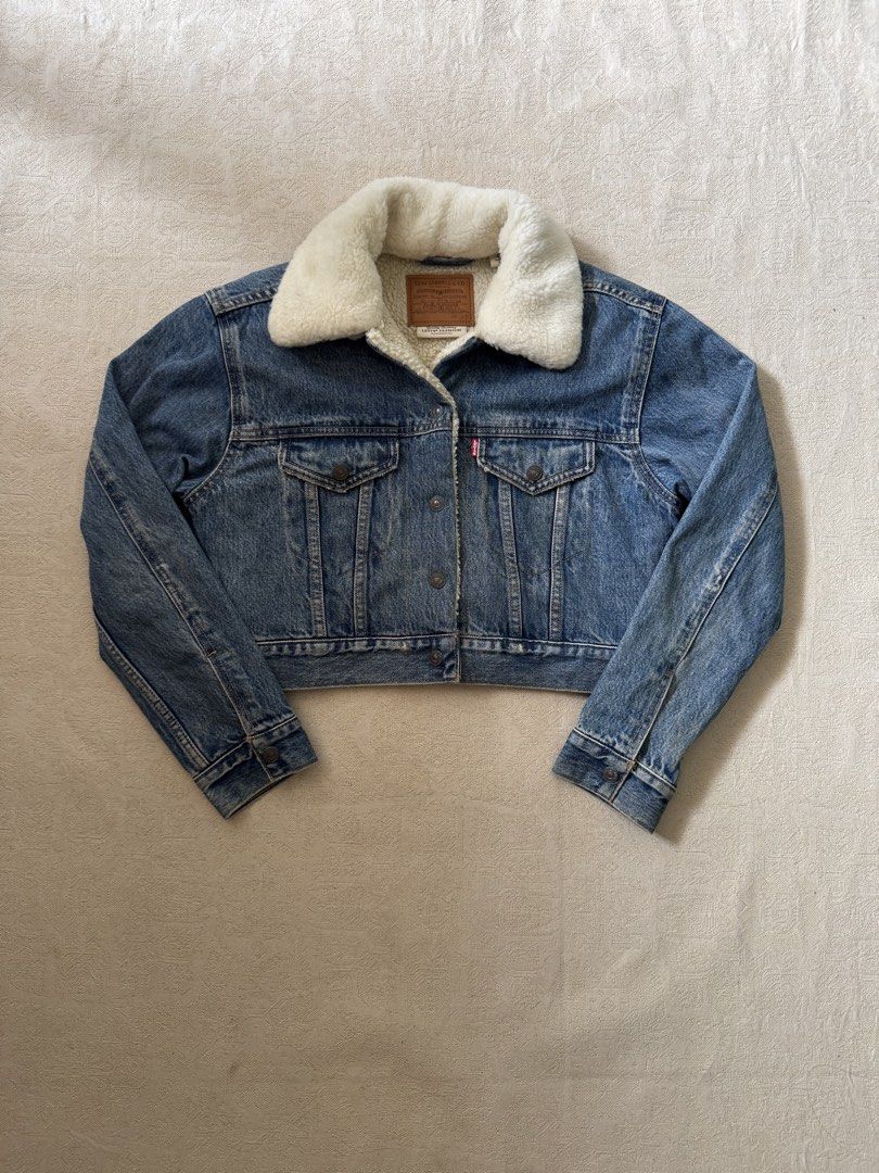 Womens Levi’s Sherpa-lined Cropped Trucker Jacket, Women's Fashion ...
