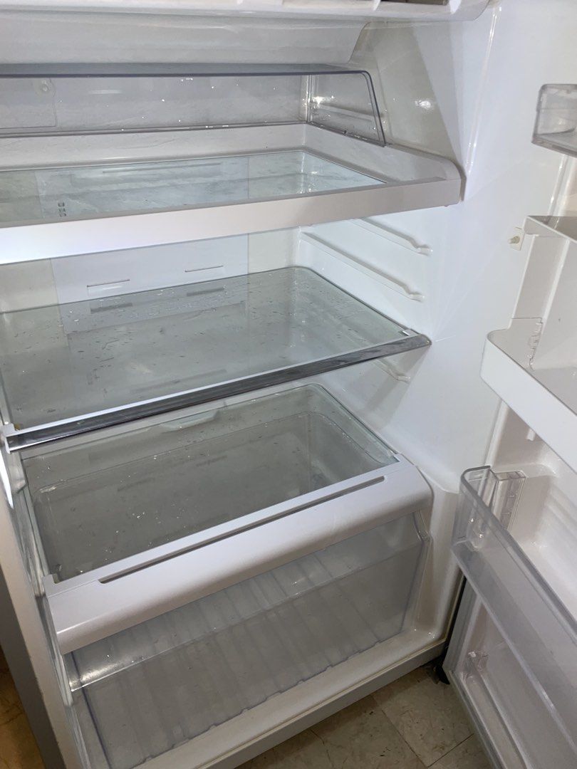 Toshiba Refrigerator-Freezer GR-T41SBZ, TV & Home Appliances, Kitchen ...