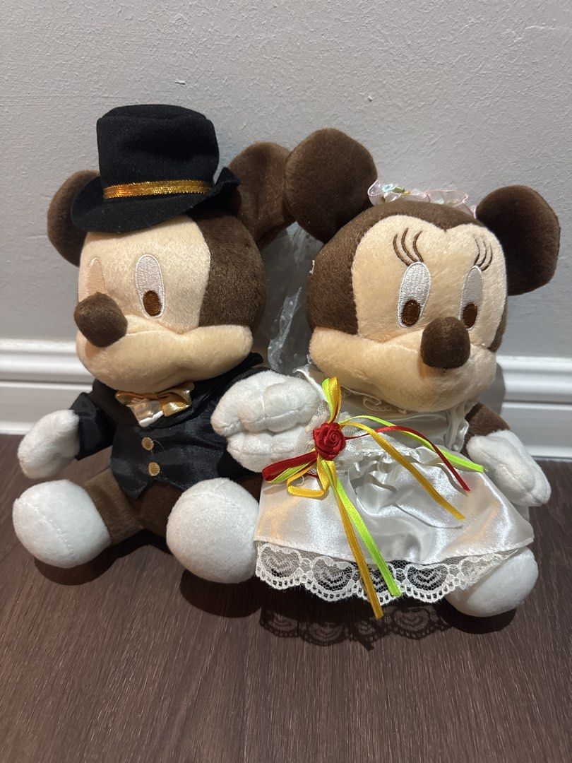 Disney Mickey and Minnie Mouse Wedding Couple wedding car decoration ...