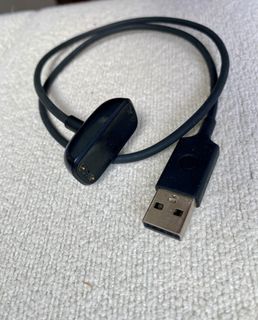 Fitbit Charge 6 智能運動手帶, 手提電話, 智能穿戴裝置及智能手錶 - Carousell