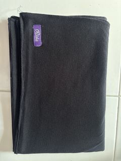 Pashmina hitam Dijual | Beli 100+ Pashmina hitam online | Carousell ...