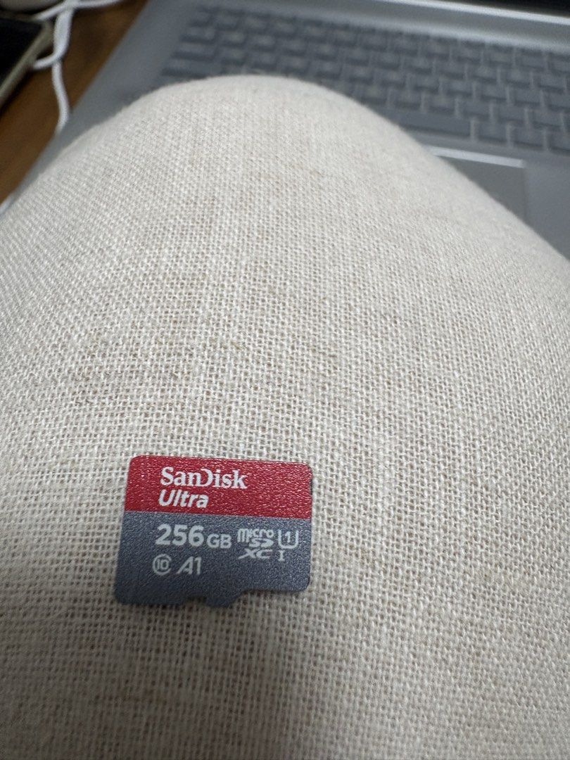 SanDisk Ultra 256GB microSDXC card, 手提電話, 電話及其他裝置配件, 記憶卡 - Carousell