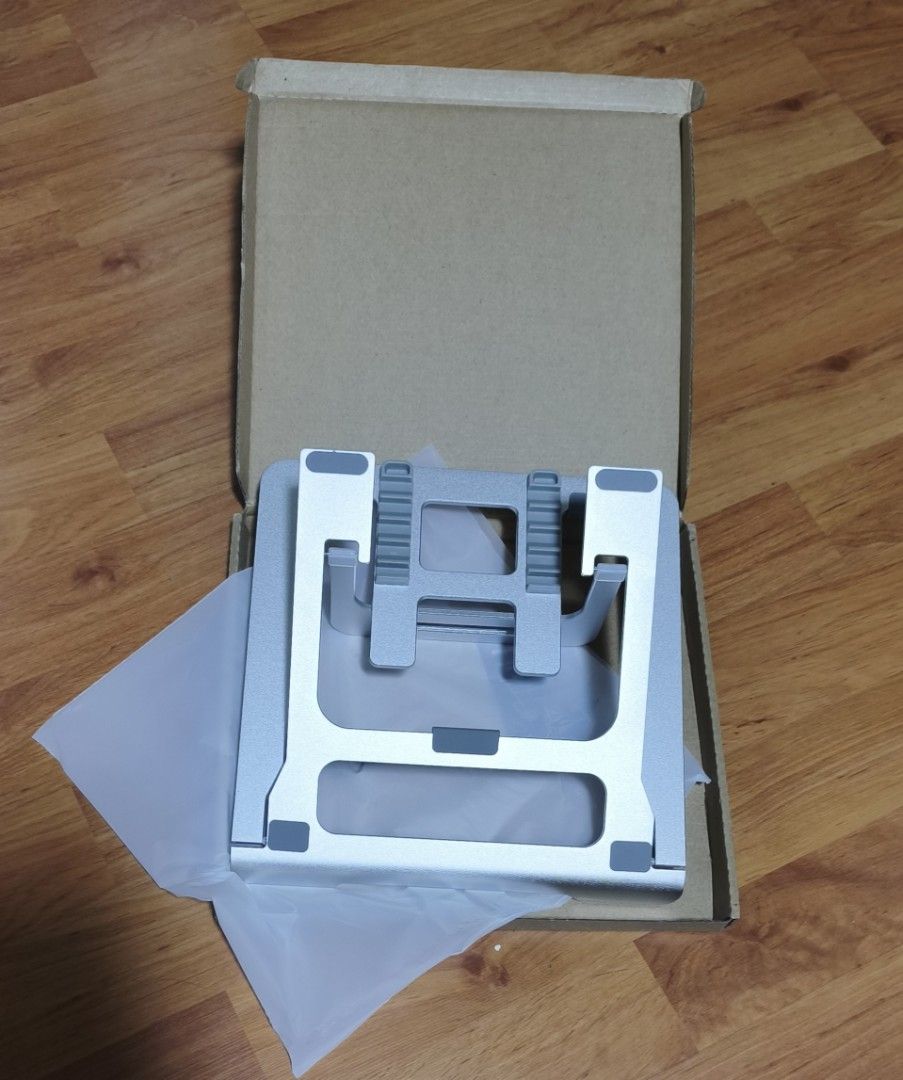 Adjustable Aluminum Laptop Stand, Computers & Tech, Laptops & Notebooks ...