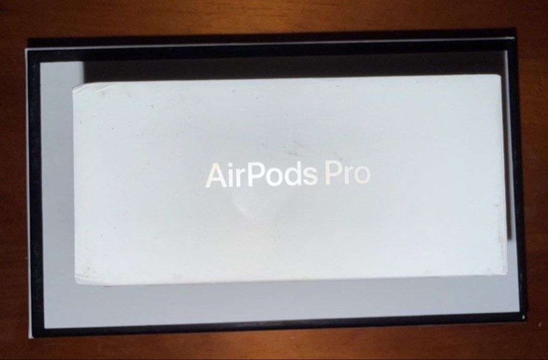 Apple AirPods Pro 3 (Active Noise Cancellation), Audio, Earphones on ...