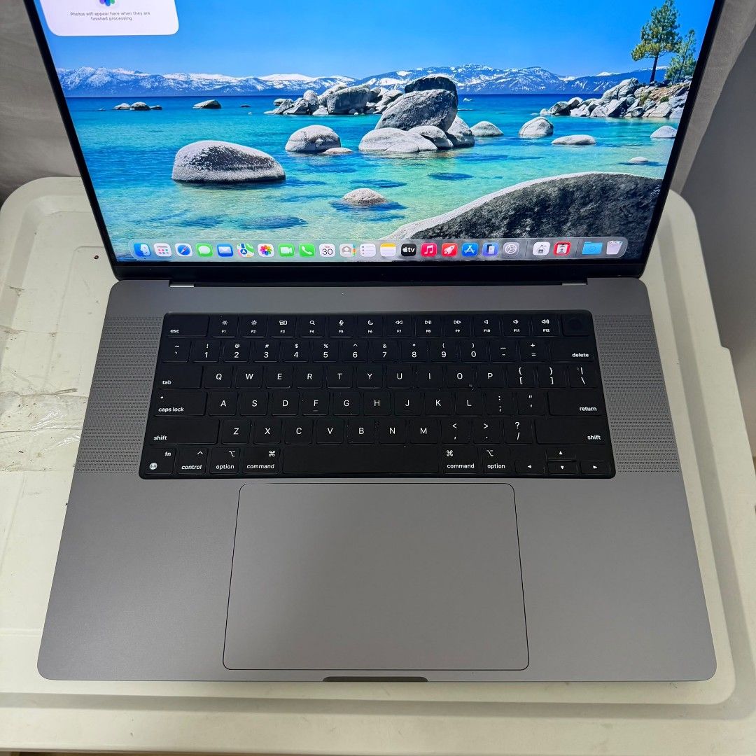 100% BH MacBook Pro 16-inch M1 Pro 1TB, Computers & Tech, Laptops ...