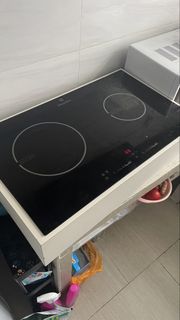 German Brand Induction Hob, 家庭電器, 廚房電器, 抽油煙機及爐頭 - Carousell