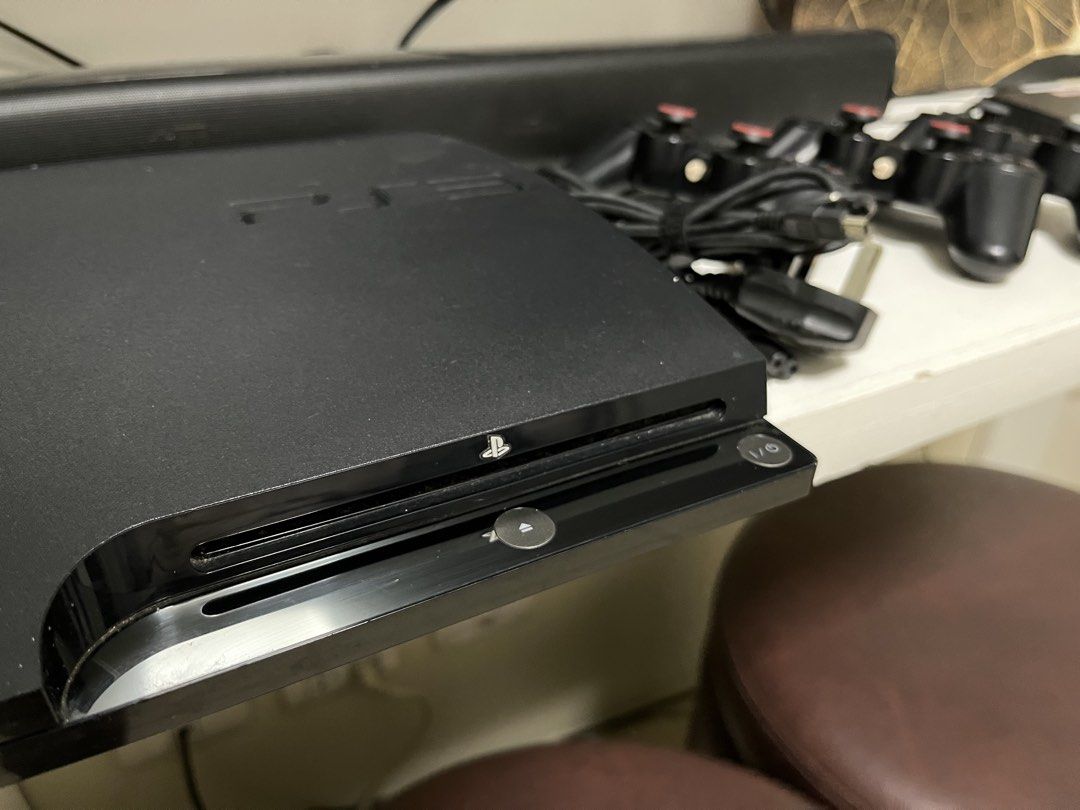 Sony PlayStation 3 PS3 Console with 3 Controllers & Games, Video Gaming ...