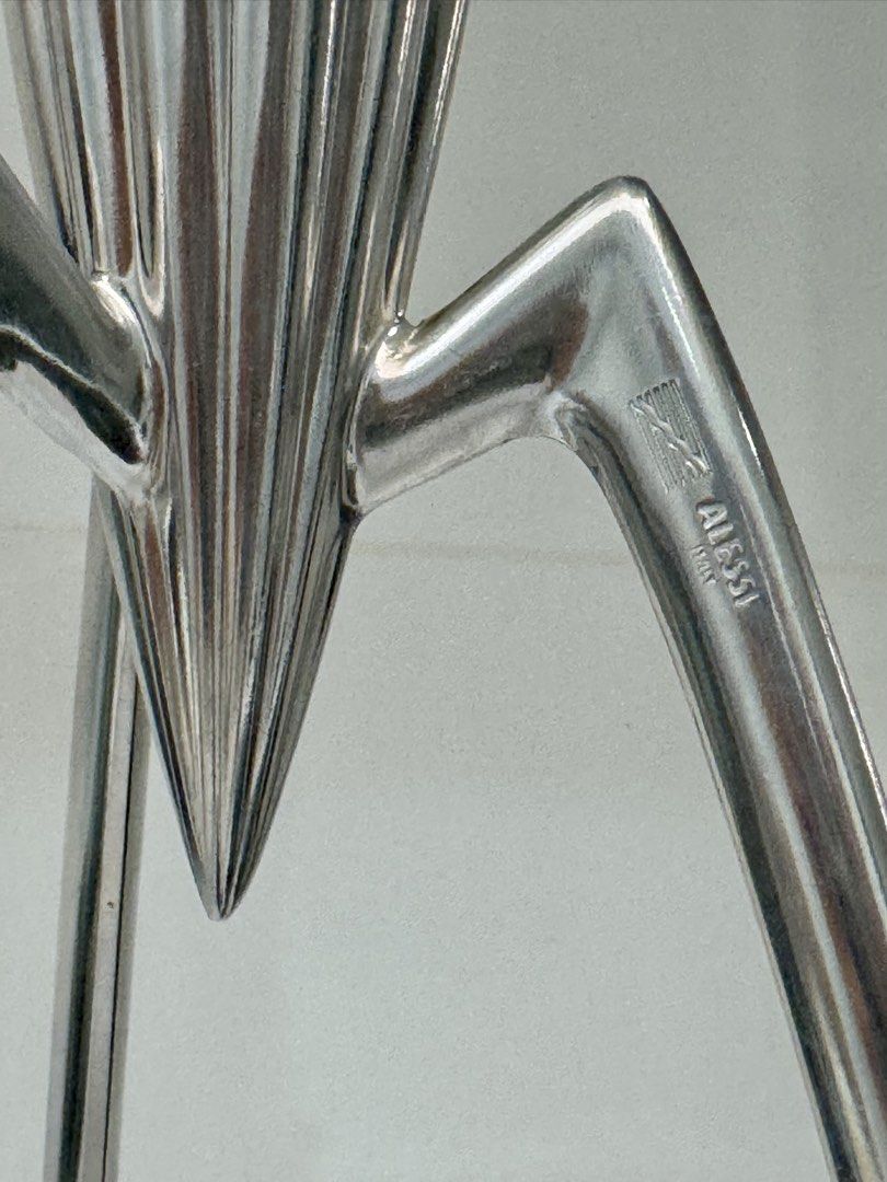 Alessi Juicy Salif Citrus Juicer by Philippe Starck, 家庭電器, 廚房電器, 榨汁機及 ...