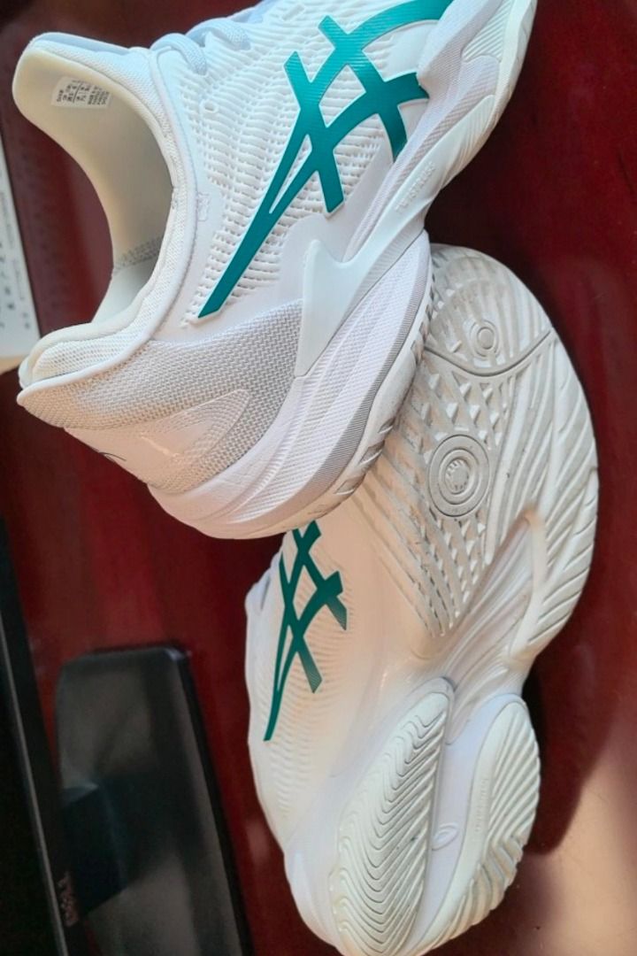 asics court FF 3 Novak pu, Men's Fashion, Footwear, Sneakers on Carousell