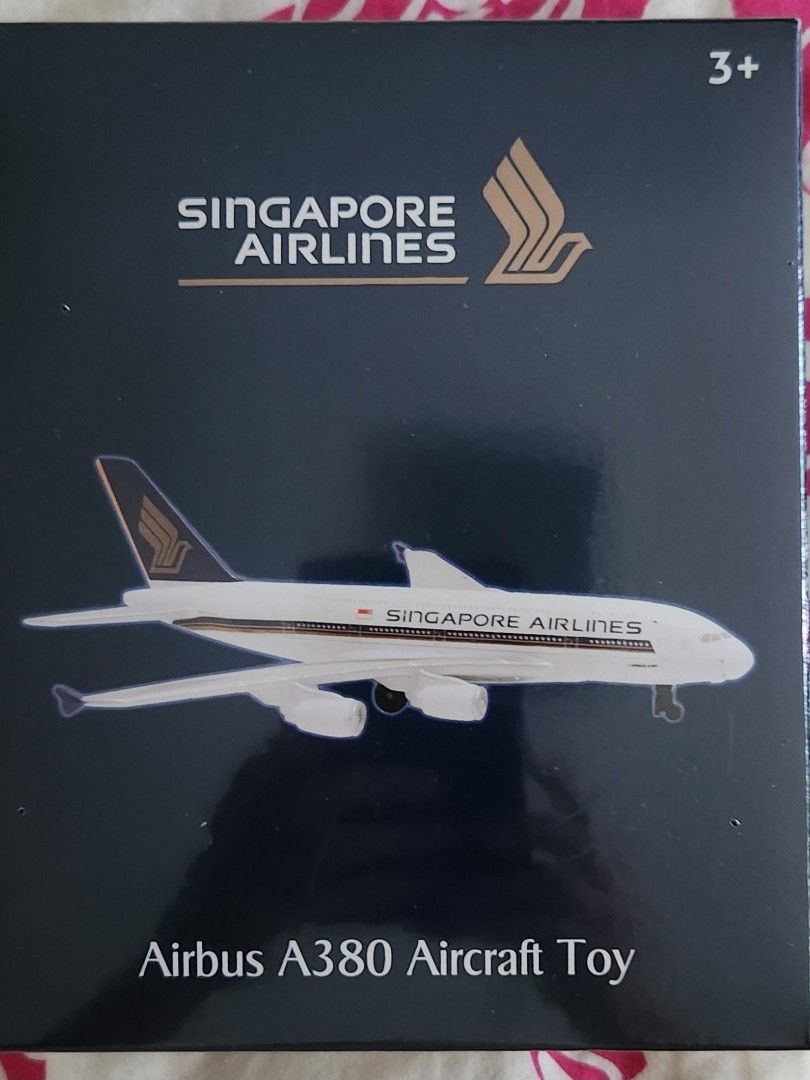 Authentic SIA aircraft!, Hobbies & Toys, Toys & Games on Carousell