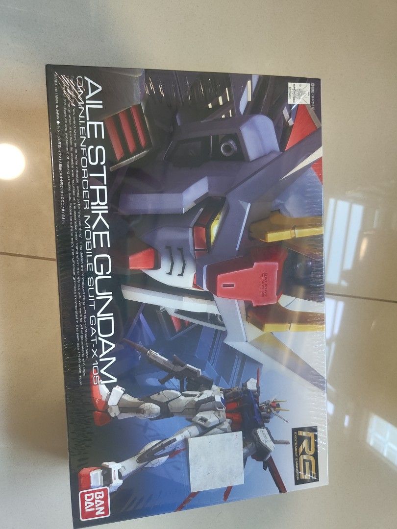 Bandai RG Aile Strike Gundam Model Kit, Hobbies & Toys, Toys & Games on ...