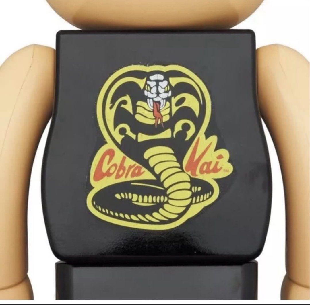 Bearbrick Cobra 1000%, Hobbies & Toys, Memorabilia & Collectibles ...