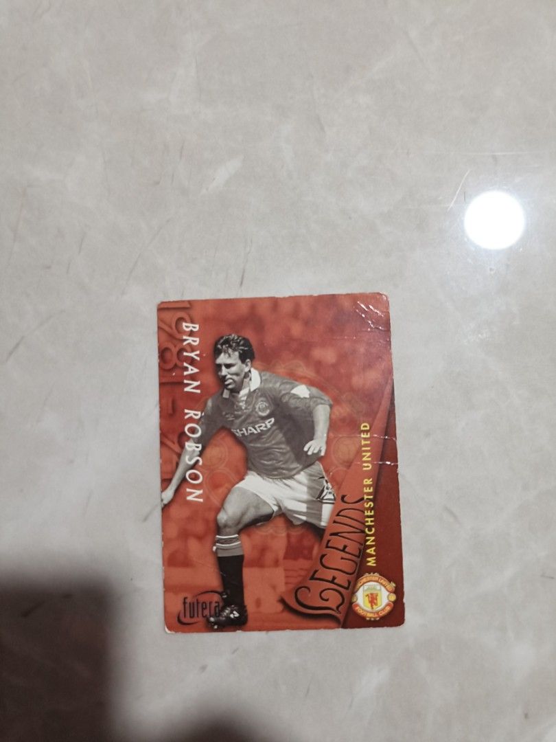Bryan Robson Manchester United Legends Football Card, Hobbies & Toys ...