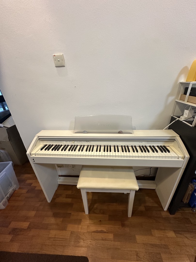 Casio Privia Digital Piano PX750WE, Hobbies & Toys, Musical Instruments ...